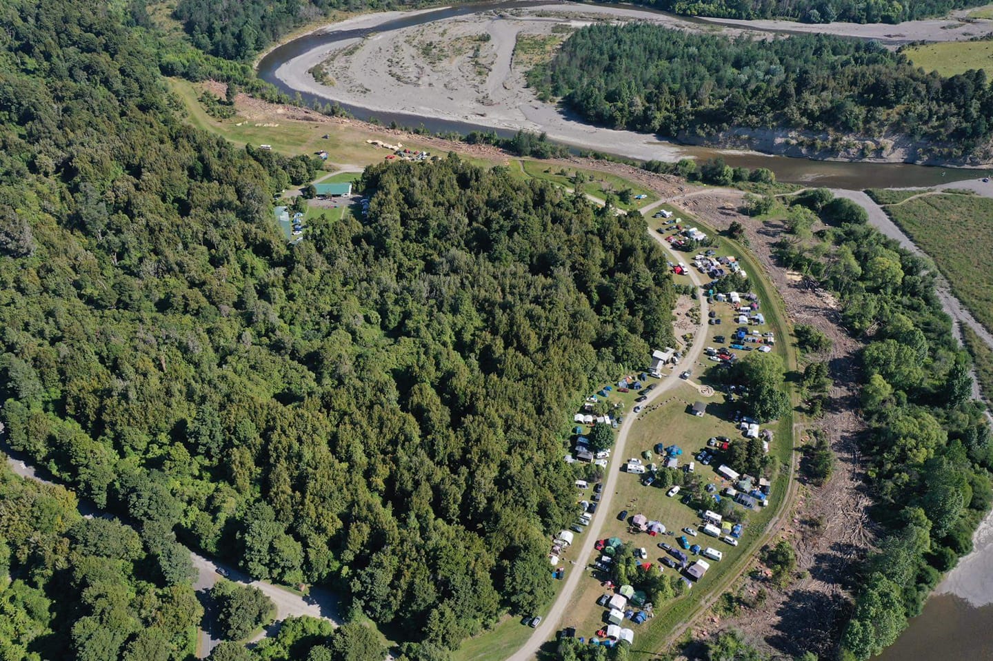 Contact Us - Tōtara Reserve Regional Park